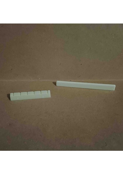 Manuel Raymond Gitar Akustik Alt-Üst Eşik Kemik Rengi Fiyatı