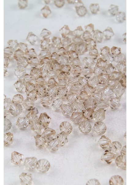 Açık Bej 8 mm Piramit Akrilik Boncuk Aksesuar (25 Gram) Fiyatı
