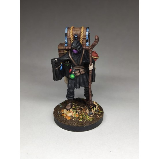 Hero Of The Empire Dark Merchant Character Figure Boyalı Fiyatı