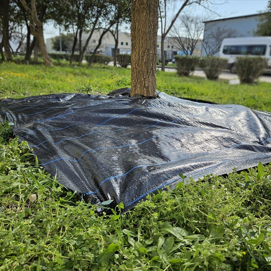 Sera Trend 1x1 Metre Ağaç Koruma Örtüsü ve Sabitleme Çivisi Yer Örtüsü ...