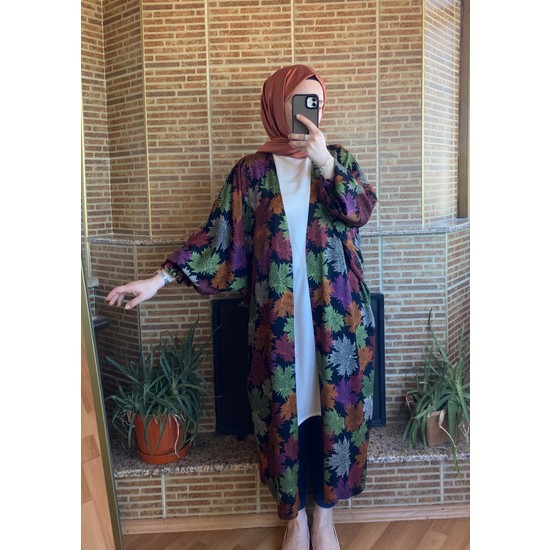 Balamony Siyah Yaprak Desenli Viskon Seyyar Kemerli Kimono Fiyatı