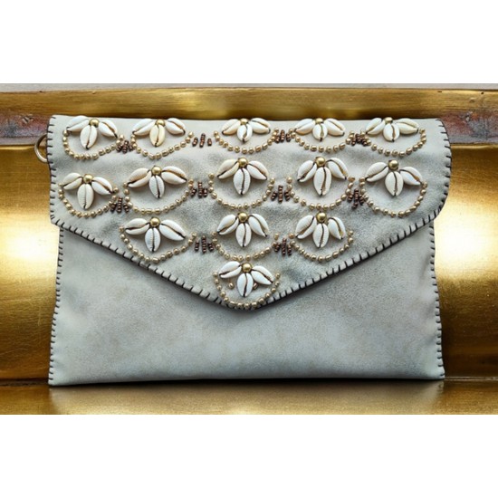 Vertiginoso Deniz Kabuklu Bej Kadın Portföy Clutch El ve Kol Fiyatı
