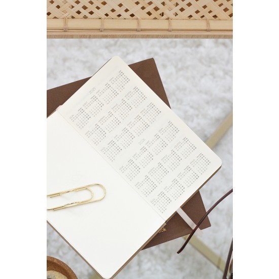 Matt Notebook 2025 Yılı Haftalık Keten Cep Ajandası 12 Aylık Fiyatı