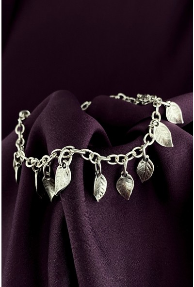 Mooni Accessories Yaprak Model Detaylı Mat Gümüş Kaplama Ayarlanabilir Halhal Mooni Accessories Yaprak Model Detaylı Mat Gümüş Kaplama Ayarlanabilir Halhal