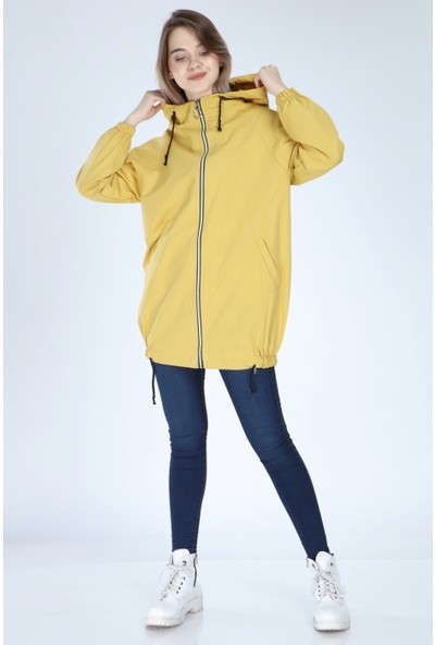 Kadın Kapüşonlu Sırtı Fermuarlı Trençkot