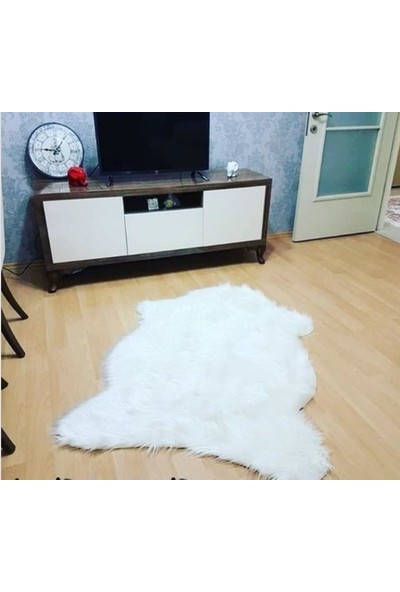 Halıportalı Beyaz Kuzu Post Peluş Halı A Post Beyaz Halıportalı Beyaz Kuzu Post Peluş Halı A Post Beyaz