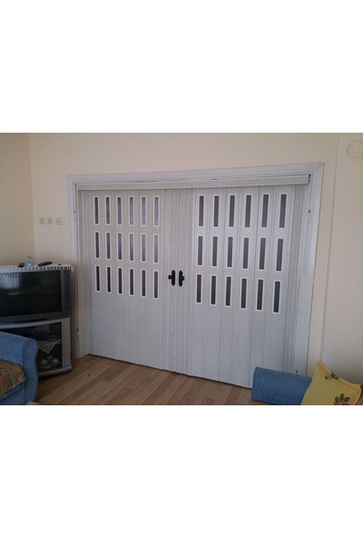 Sarpaş Katlanır Akordiyon Çift Açılım Kapı 237 x 250 Camlı Akçaağaç Sarpaş Katlanır Akordiyon Çift Açılım Kapı 237 x 250 Camlı Akçaağaç