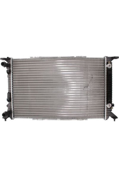 BSG Audi A4-A5A4-A5-Q5 Su Radyatörü 2008 ve Üstü Yıllar (8K0121251T)