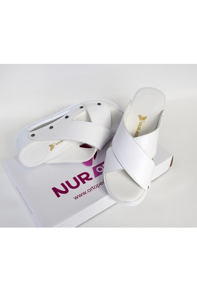 Nur Ortopedi Beyaz Çapraz Bantlı Model Açık Airmax Bayan Sabo Terlik