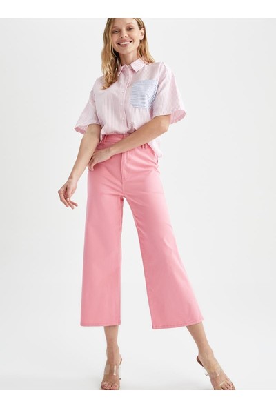 DeFacto Geniş Paça Yüksek Bel Kapri Pantolon U0441AZ21SP DeFacto Geniş Paça Yüksek Bel Kapri Pantolon U0441AZ21SP