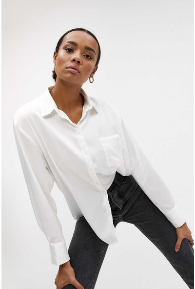 Madmext Mad Girls Beyaz Saten Gömlek MG1104