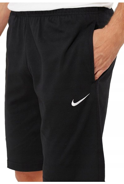 Nike Swoosh Yazlık Ince Pamuklu Siyah Şort Nike Swoosh Yazlık Ince Pamuklu Siyah Şort
