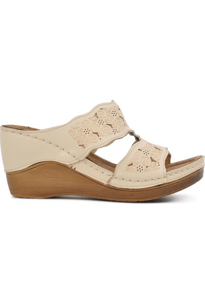 Carlaverde 170668 Bej Kadın Terlik