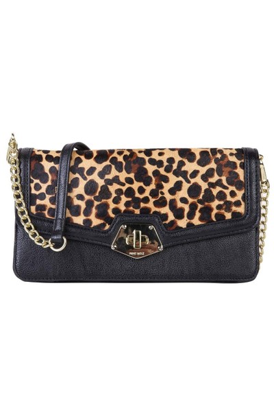 Nine West 60331615 Leopar Siyah Tüy Dokulu Ve Suni Deri Çanta Nine West 60331615 Leopar Siyah Tüy Dokulu Ve Suni Deri Çanta