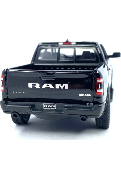 Kinsmart 2019 Dodge Ram 1500 - Çek Bırak 5inch. Lisanslı Model Araba, Oyuncak Araba 1:46 Kinsmart 2019 Dodge Ram 1500 - Çek Bırak 5inch. Lisanslı Model Araba, Oyuncak Araba 1:46