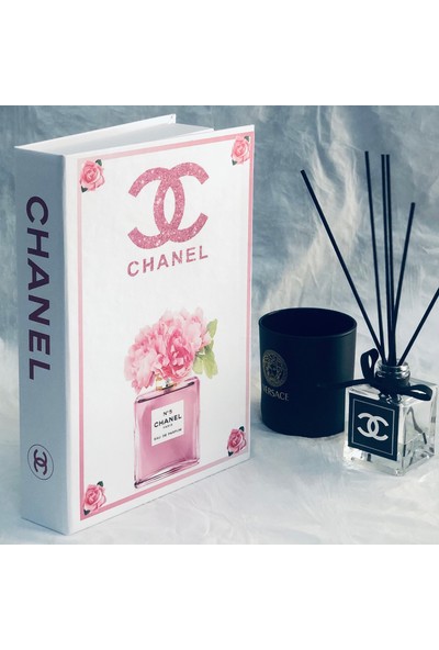 Lovely Book & Book Chanel Pembe Parfüm Şişe Figürlü Açılabilir Dekoratif Kitap Kutusu 27 x 19 x 4 cm Lovely Book & Book Chanel Pembe Parfüm Şişe Figürlü Açılabilir Dekoratif Kitap Kutusu 27 x 19 x 4 cm