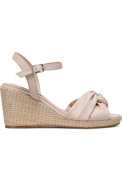Nine West CARETTE 1FX Bej Kadın Dolgu Topuklu Sandalet