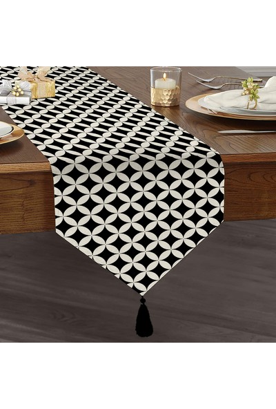 Realhomes Dijital Baskılı Dekoratif Püsküllü Şönil Üçgen Runner Realhomes Dijital Baskılı Dekoratif Püsküllü Şönil Üçgen Runner