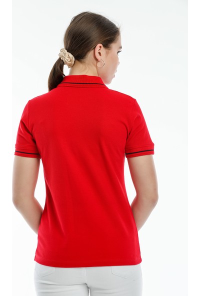 Modart Pegasus Lacivert Çizgi Yaka Detaylı Kırmızı Lakos Modart Pegasus Lacivert Çizgi Yaka Detaylı Kırmızı Lakos