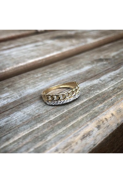 Çağdaş Kuyumculuk Yarım Tur Burgulu ve Sıra Taşlı Yüzük