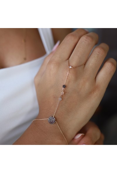 Çağdaş Kuyumculuk Üç Renk Taşlı Şahmeran