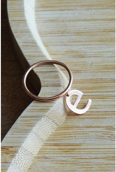 Aykan Kuyumculuk Harf Minimal Yüzük - AK0518 Aykan Kuyumculuk Harf Minimal Yüzük - AK0518