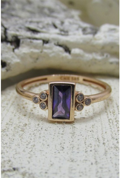 Aykan Kuyumculuk Mor Taşlı Yüzük - AK0664 Aykan Kuyumculuk Mor Taşlı Yüzük - AK0664
