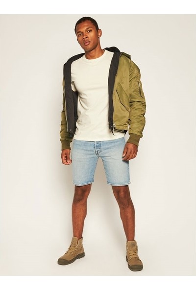 Levis Erkek Jean Şort 501 Hemmed 36512-0102 Levis Erkek Jean Şort 501 Hemmed 36512-0102