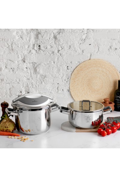 Karaca Orbit 4+6 L White Düdüklü Tencere Seti Karaca Orbit 4+6 L White Düdüklü Tencere Seti