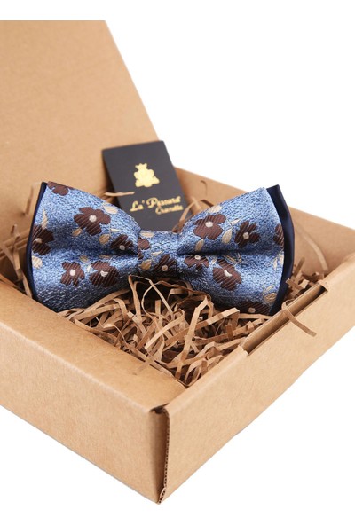 Kravatkolik Mavi Çiçek Desen Papyon P1595 Kravatkolik Mavi Çiçek Desen Papyon P1595