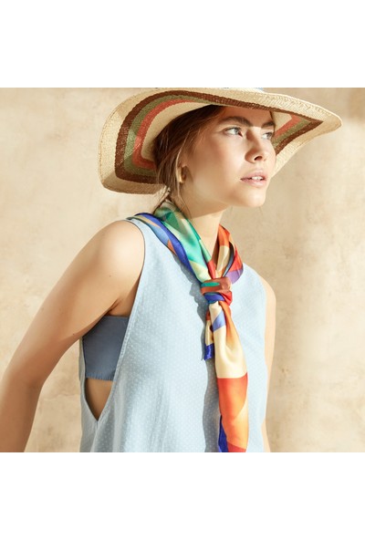 Yargıcı Yan Panel Detaylı Bluz