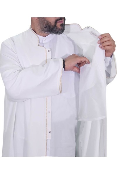 Akıncı Tekstil Hakim Yaka Kemik Cübbe Sarı Biyeli Akıncı Tekstil Hakim Yaka Kemik Cübbe Sarı Biyeli