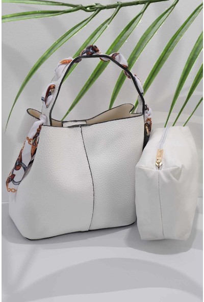 Bambi Beyaz Kadın El Çantası C06622102109