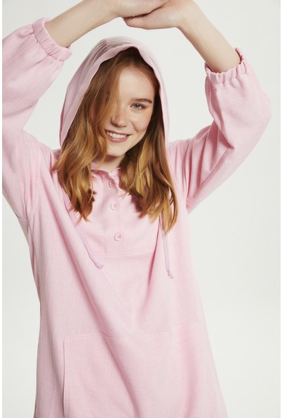 Muni Muni Kadın Pembe Kapüşonlu Salaş Tunik 50396 Muni Muni Kadın Pembe Kapüşonlu Salaş Tunik 50396