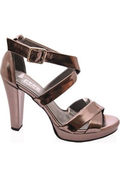 Karven Shoes Platin Mat Çapraz Bantlı Platformlu Sandalet 728