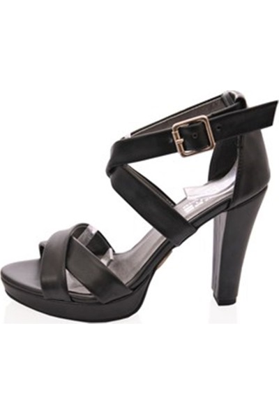 Karven Shoes Siyah Deri Çapraz Bantlı Platformlu Sandalet 728 Karven Shoes Siyah Deri Çapraz Bantlı Platformlu Sandalet 728
