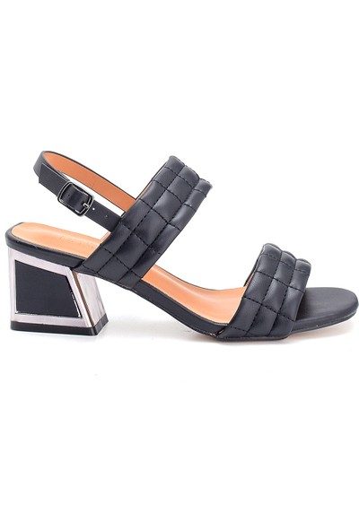 Derimod Kadın Kalın Topuklu Kapitone Sandalet