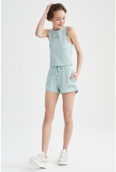 DeFacto Coool Yazı Nakışlı Organik Pamuklu Beli Bağcıklı Waffle Mini Şort U4108AZ21SP