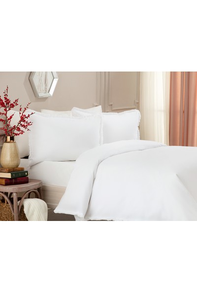 Madame Coco Sona Beyaz Püsküllü Çift Kişilik Nevresim Seti