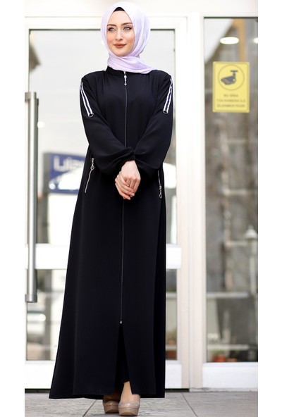 Benim Olayım Yağmur Ferace