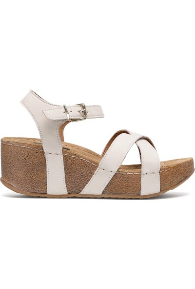 Nine West Goyard 1fx Beyaz Kadın Dolgu Topuklu Sandalet