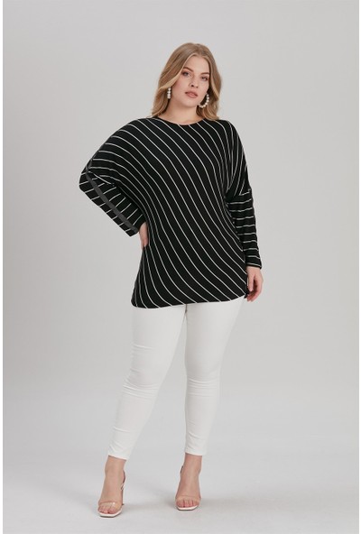 Mihramor Kadın Büyük Beden Kolları Simli Şerit ve Çizgili T-Shirt Siyah