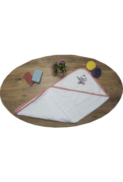 FG Beyaz Bebek Battaniyesi Kuş Nakışlı Kundak