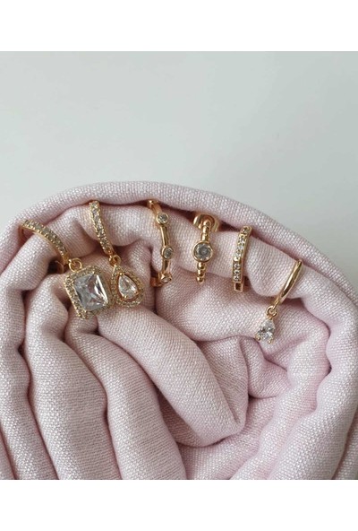 Eva Takı Zirkon Taşlı Minimal Altın Kaplama Gold 6'lı Küpe Eva Takı Zirkon Taşlı Minimal Altın Kaplama Gold 6'lı Küpe
