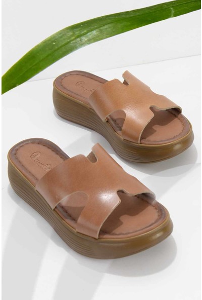 Bambi Kahve Deri Kadın Terlik K04685049803
