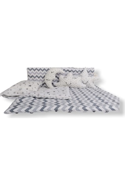 Bebek Özel Pamuklu Park Beşik Bebek Uyku Seti 9 Parça (Gri Zikzaklı ve Yıldızlı) Bebek Özel Pamuklu Park Beşik Bebek Uyku Seti 9 Parça (Gri Zikzaklı ve Yıldızlı)