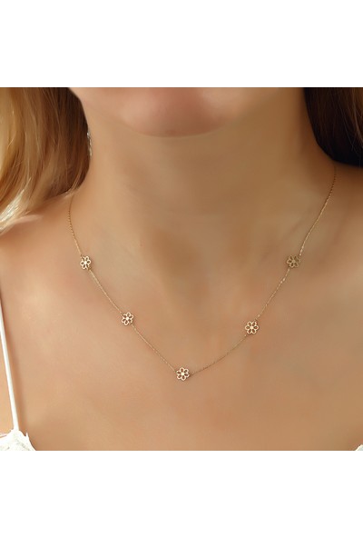 Glorria Altın Papatya Kolye