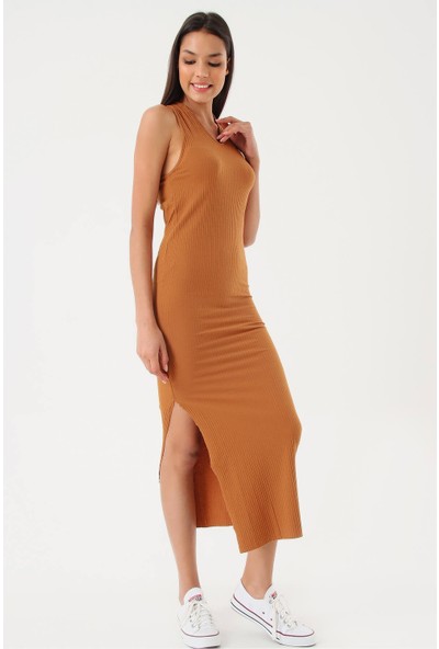 Selectviva Kiremit Sırtı Çapraz Askılı Kaşkorse Elbise