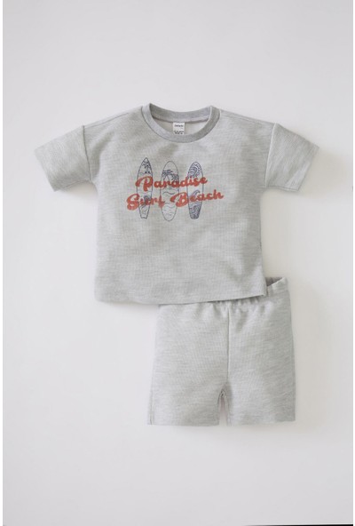 DeFacto Erkek Bebek Slogan Baskılı Pamuklu Kısa Kollu Tişört Ve Şort Takımı V0248A221SM