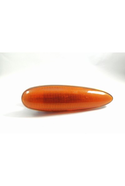 Quwa Fıat Marea Çamurluk Sinyali Turuncu Quwa Fıat Marea Çamurluk Sinyali Turuncu